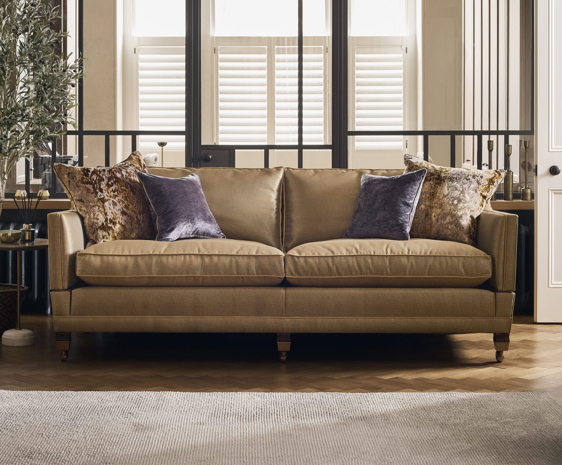 Duresta Trafalgar • Cobham Furniture